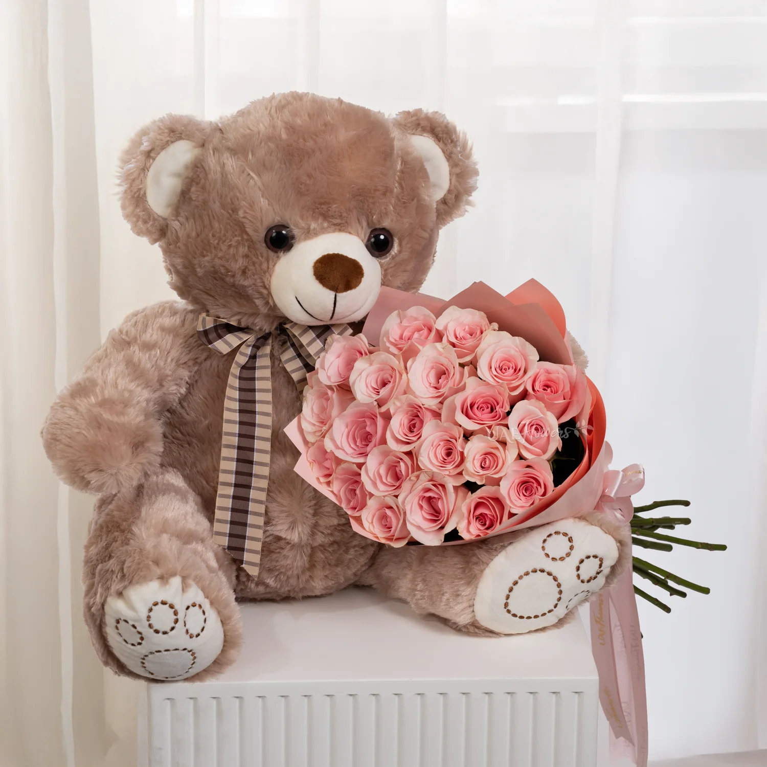 20 Pink Roses & Teddy Bear By UAE Flowers