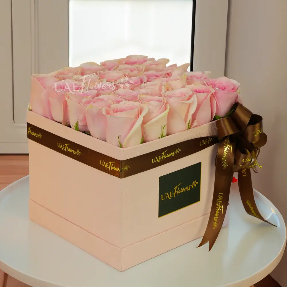 Pretty Pink Rose Box By UAE Flowers